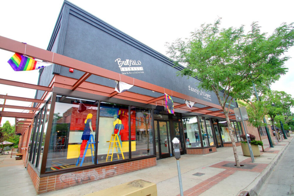 Buffalo Exchange - OUT FRONT