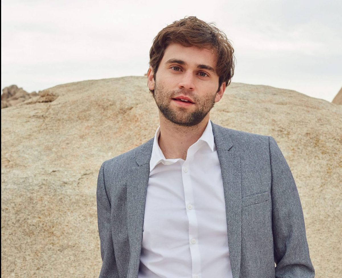 An Advocate for Queer Representation: Grey’s Anatomy’s Jake Borelli