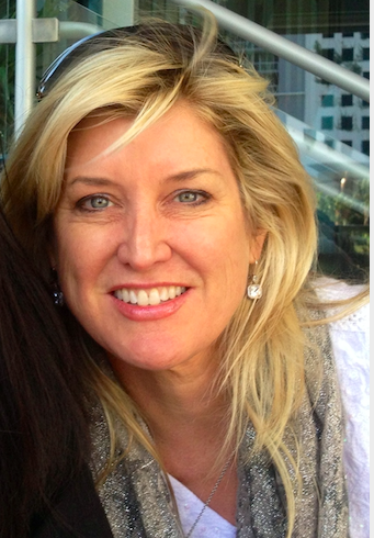 Fiona Mackenzie's 'Tell Me I Love You' - OUT FRONT