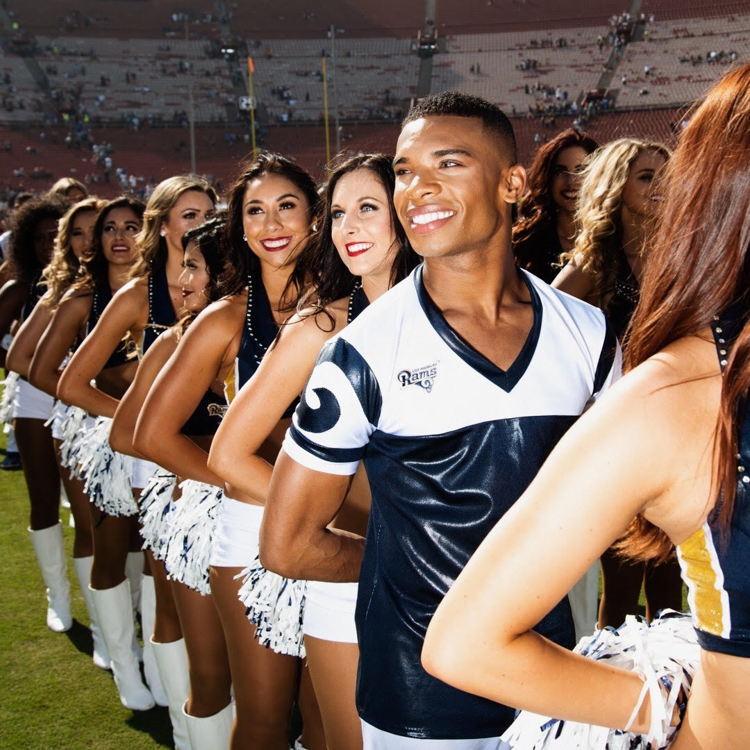 LA-Rams-Dancers - OUT FRONT