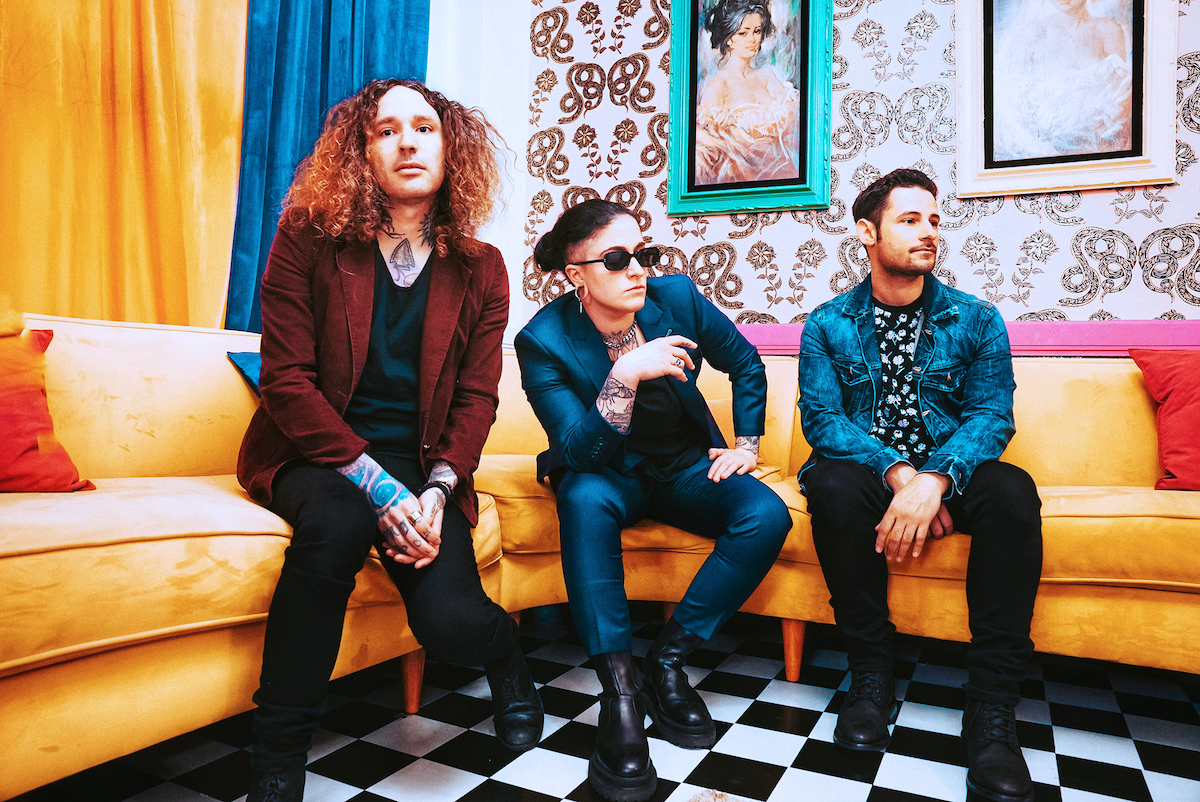 PHNTMS Delivers Another Hooky Pop Anthem with "Body Language" - OUT FRONT