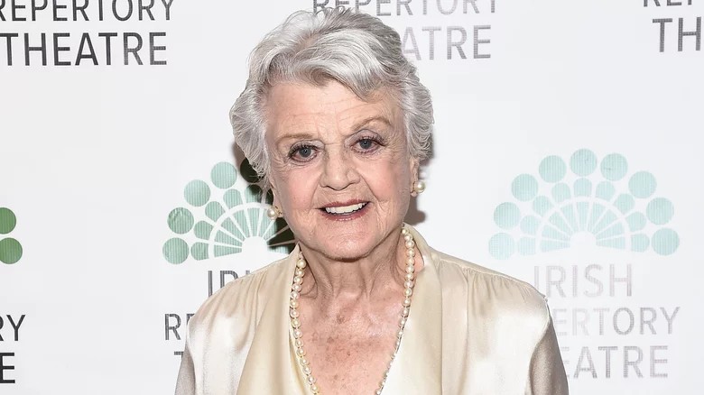 'Murder, She Wrote' Star Angela Lansbury Dies at 96