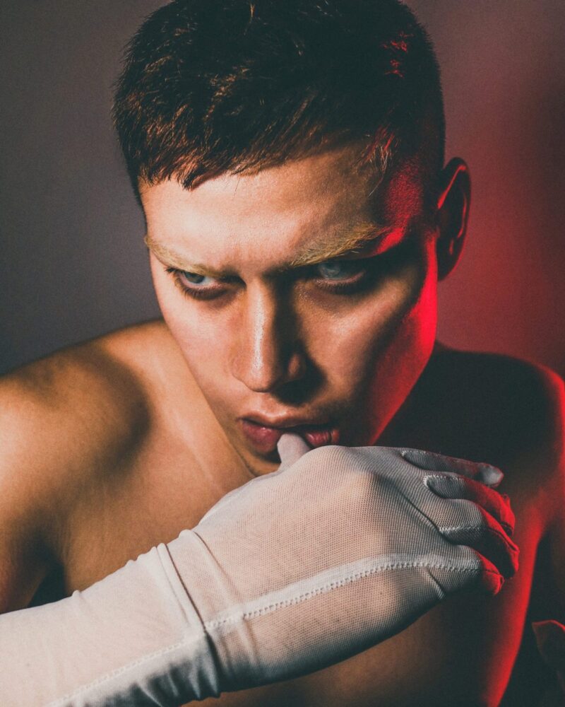 Josh Lumsden Releases Euphoric Industrial House Track ‘Right Here’