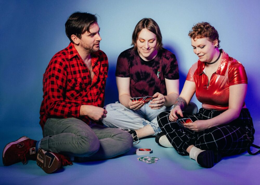 Elle Archer of Shaylee Talks New Single ‘Snow Day’ - OUT FRONT