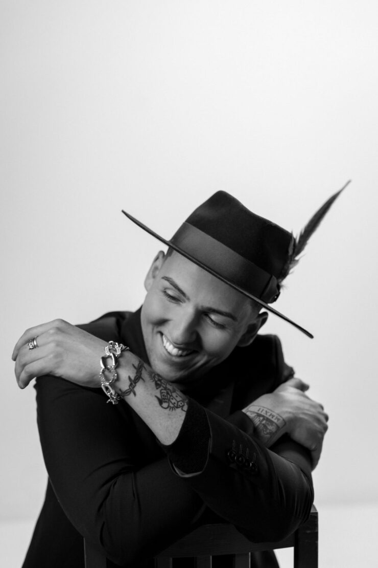 Mathew V Takes on Great American Songbook with New Album - OUT FRONT