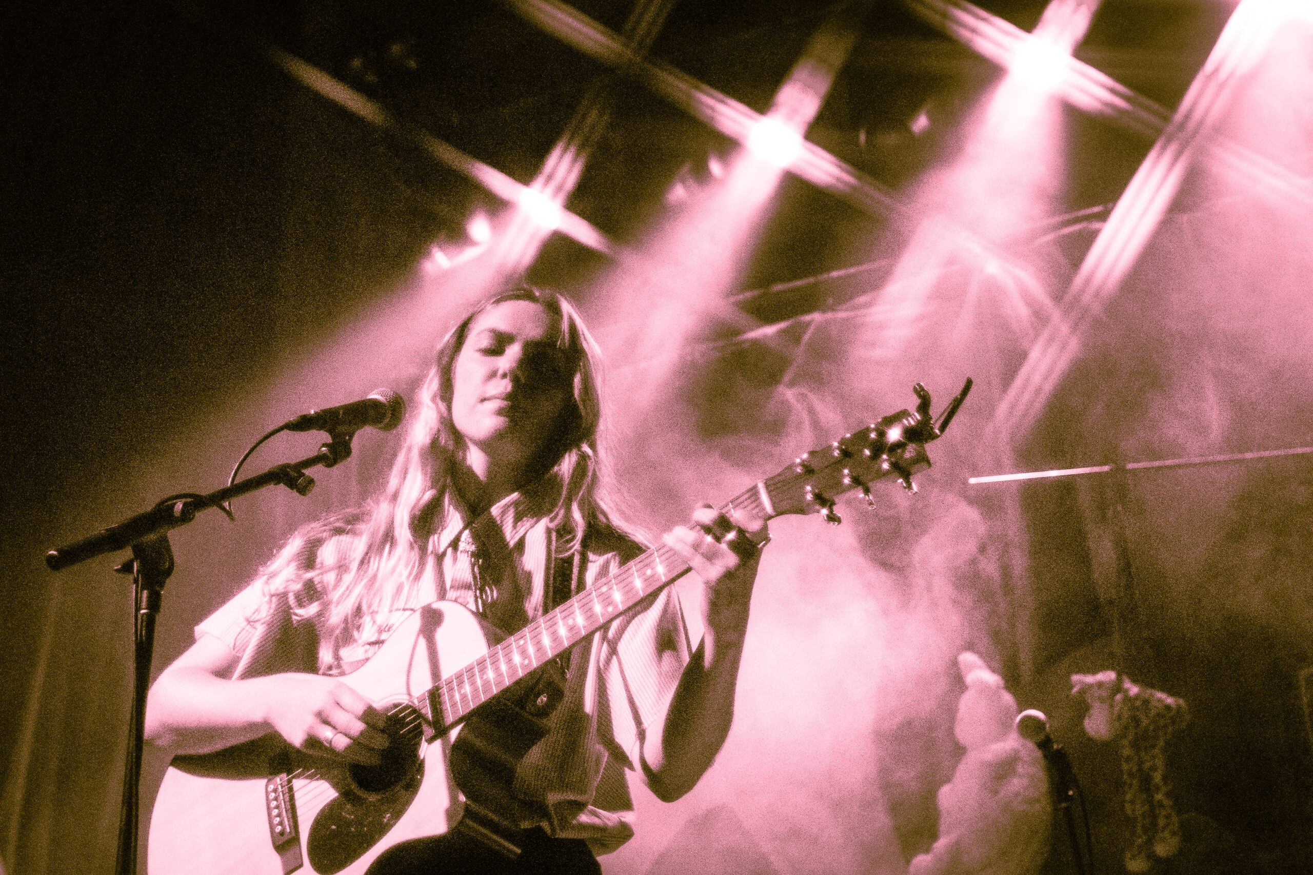 20240517_RosieRush-MediumBuild-MH-11 - OUT FRONT